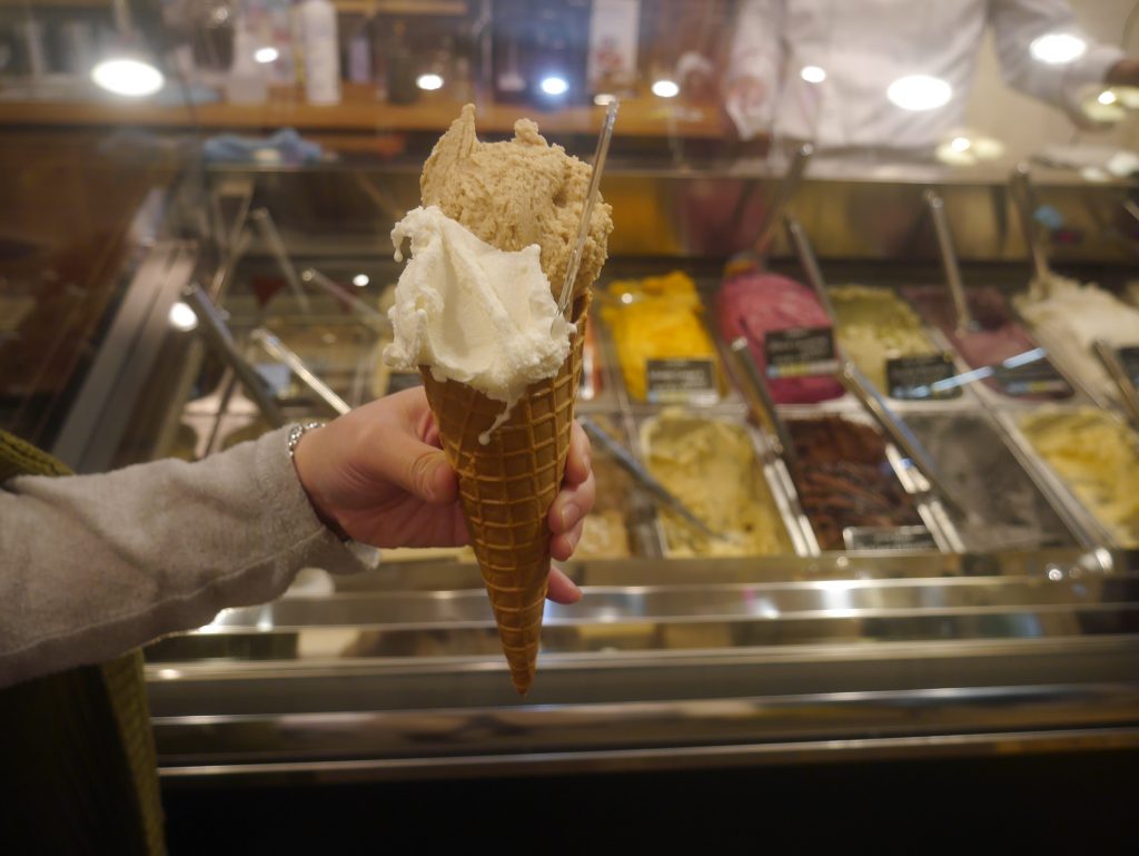 100% Rice gelato only one in the world! | Premarché Gelateria プレマルシェ・ジェ ...